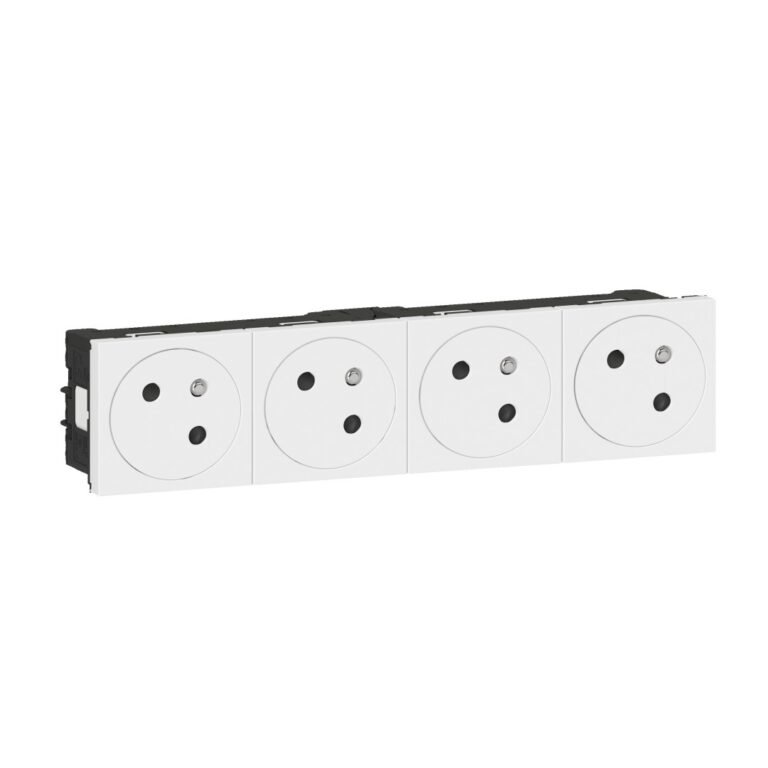 Legrand 077144L 16A, Indoor Use 4 Gang Plug Socket, White - WOW Electricals